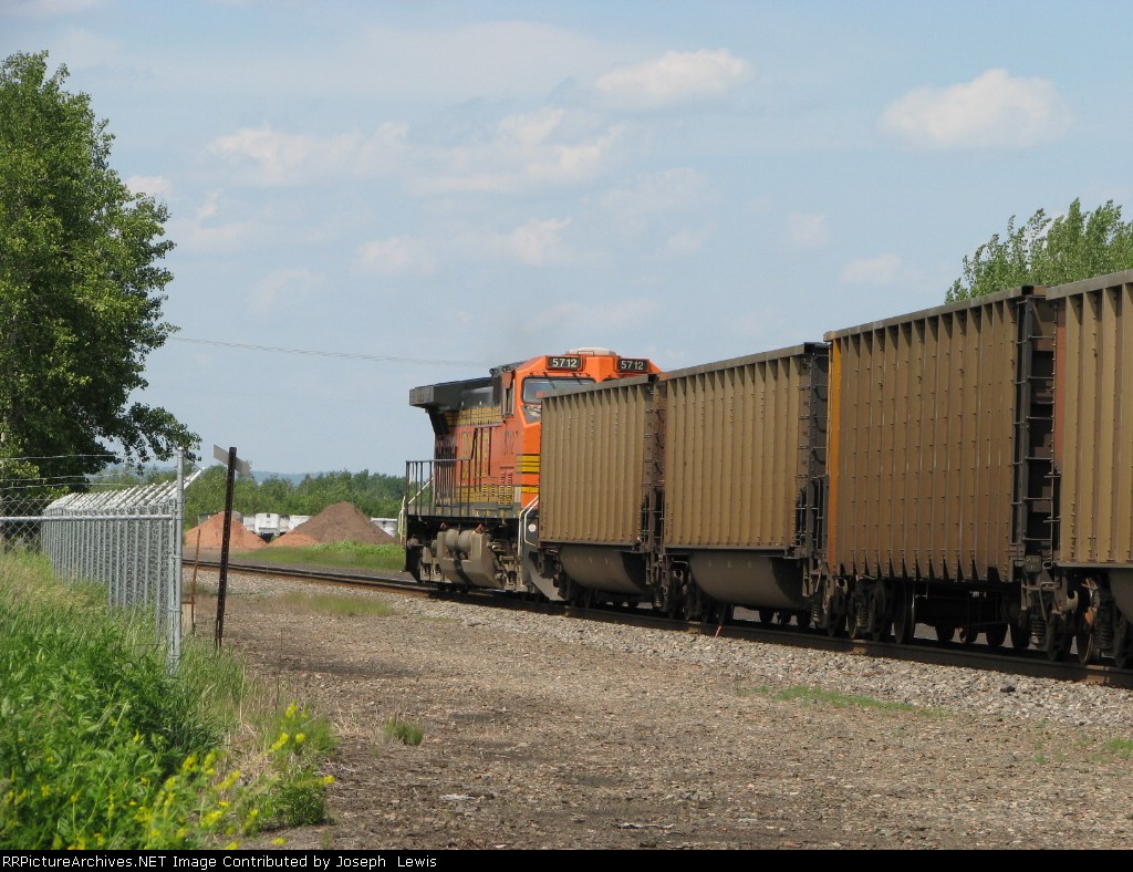 BNSF 5712 DPU SB Empty MERC Coal Train